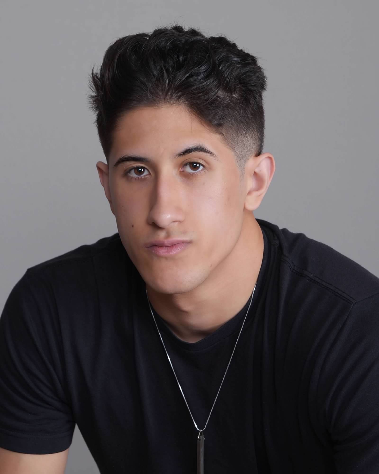 About Me: Ryan Khazal